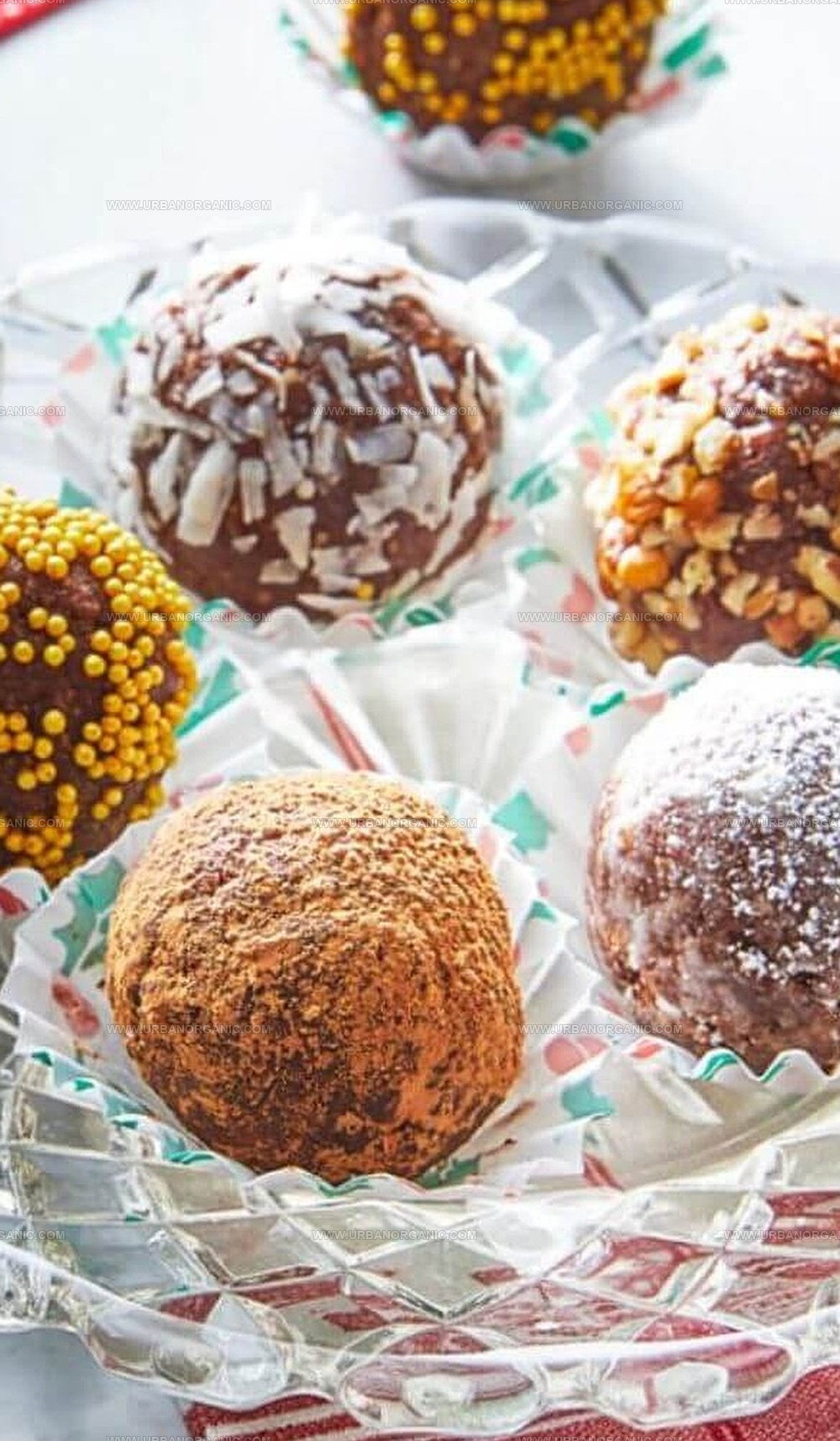 Sweet Holiday Magic: Pioneer Woman's Zesty Rum Balls Recipe - Urban Organic