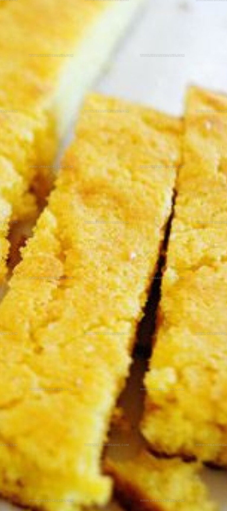 Hearty Homestyle Pioneer Woman Cornbread Recipe: Golden Bliss - Urban ...