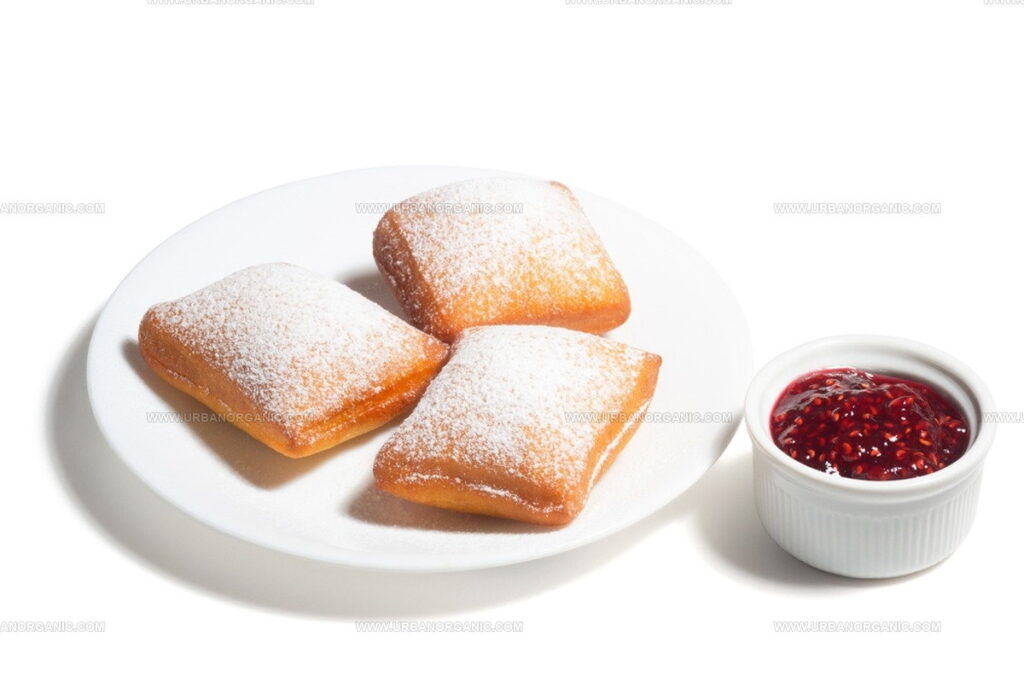 21 Classic Sweet Pastries from North America's Rich Heritage - Urban ...